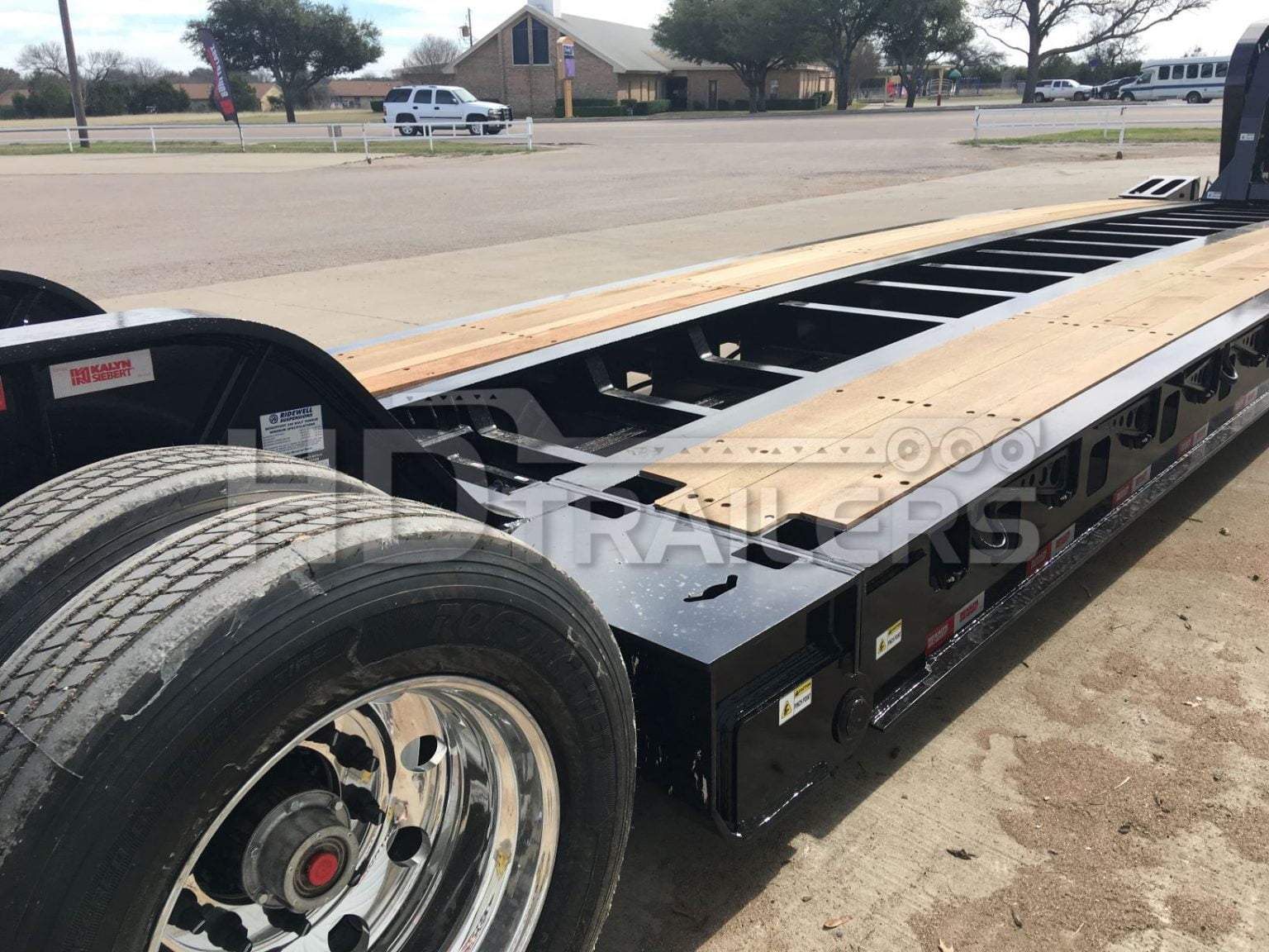 Kalyn Siebert 60 Ton Modular East Coast Style - HD Trailers LLC